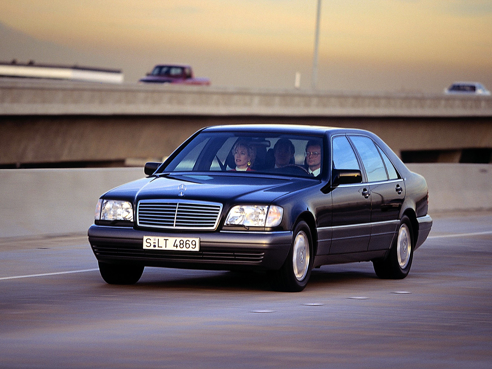 MERCEDES BENZ BLOG: Mercedes-Benz W140 S-Klasse(for more please acces ...