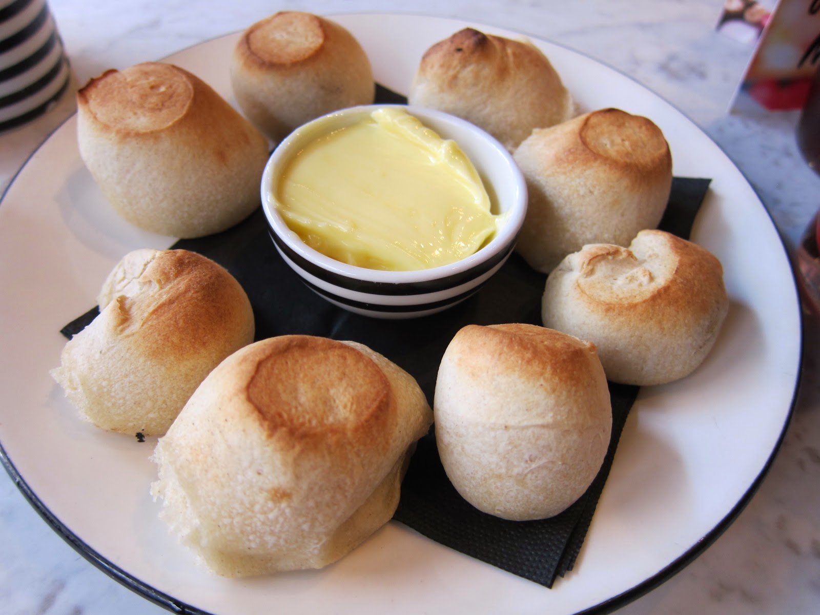 Delicious Pizza At The Very Instagrammable Pizza Express Covent Garden ...