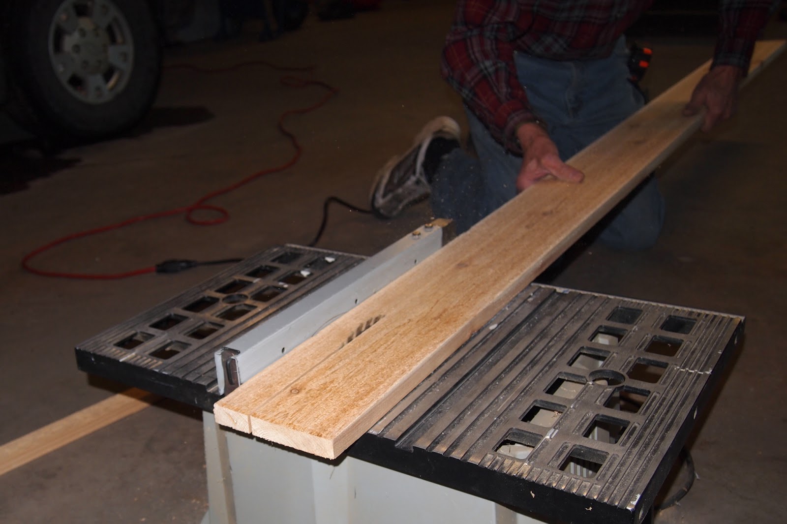 How To Build A Canvas Stretcher 3 Rip Boards How To Build A Canvas Stretcher 3 Rip Boards