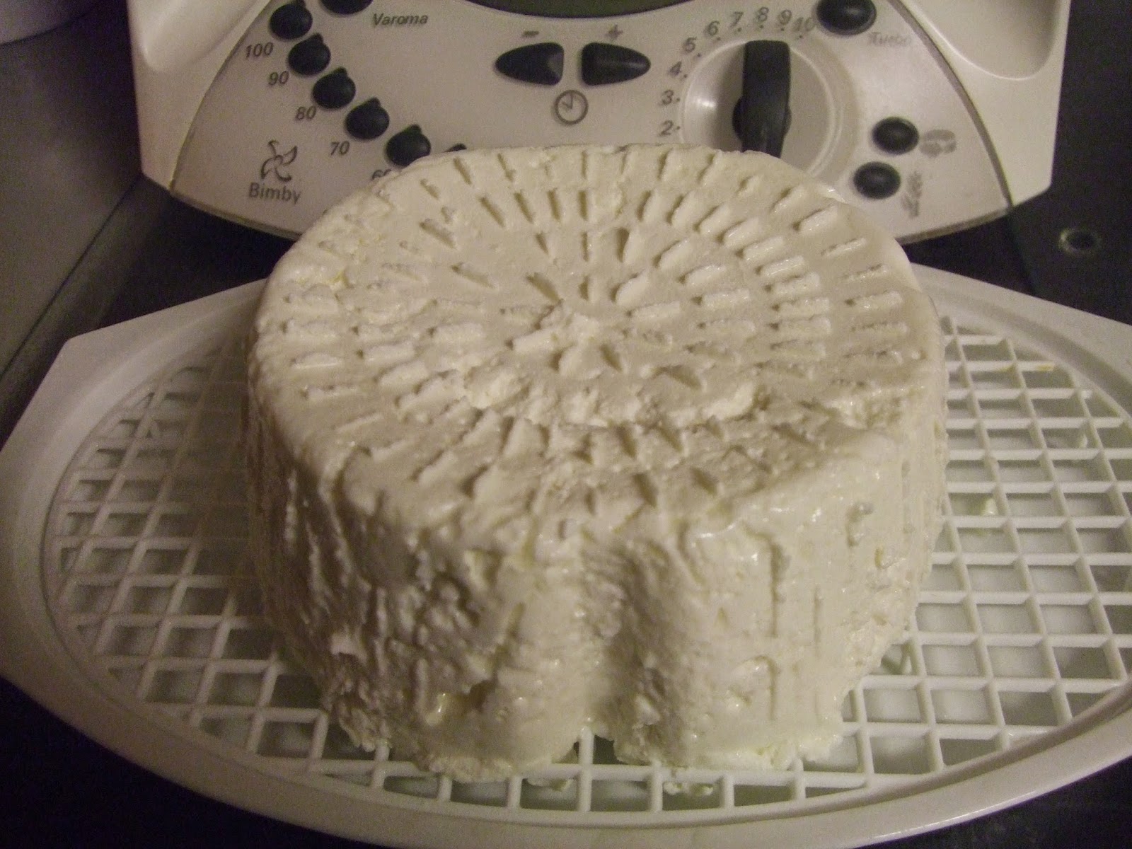 As minhas aventuras com a Bimby: Queijo fresco magro