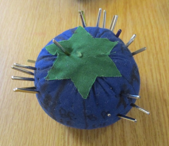 Fremont Fiber Arts Guild: Sewing Machine Needle Cushion