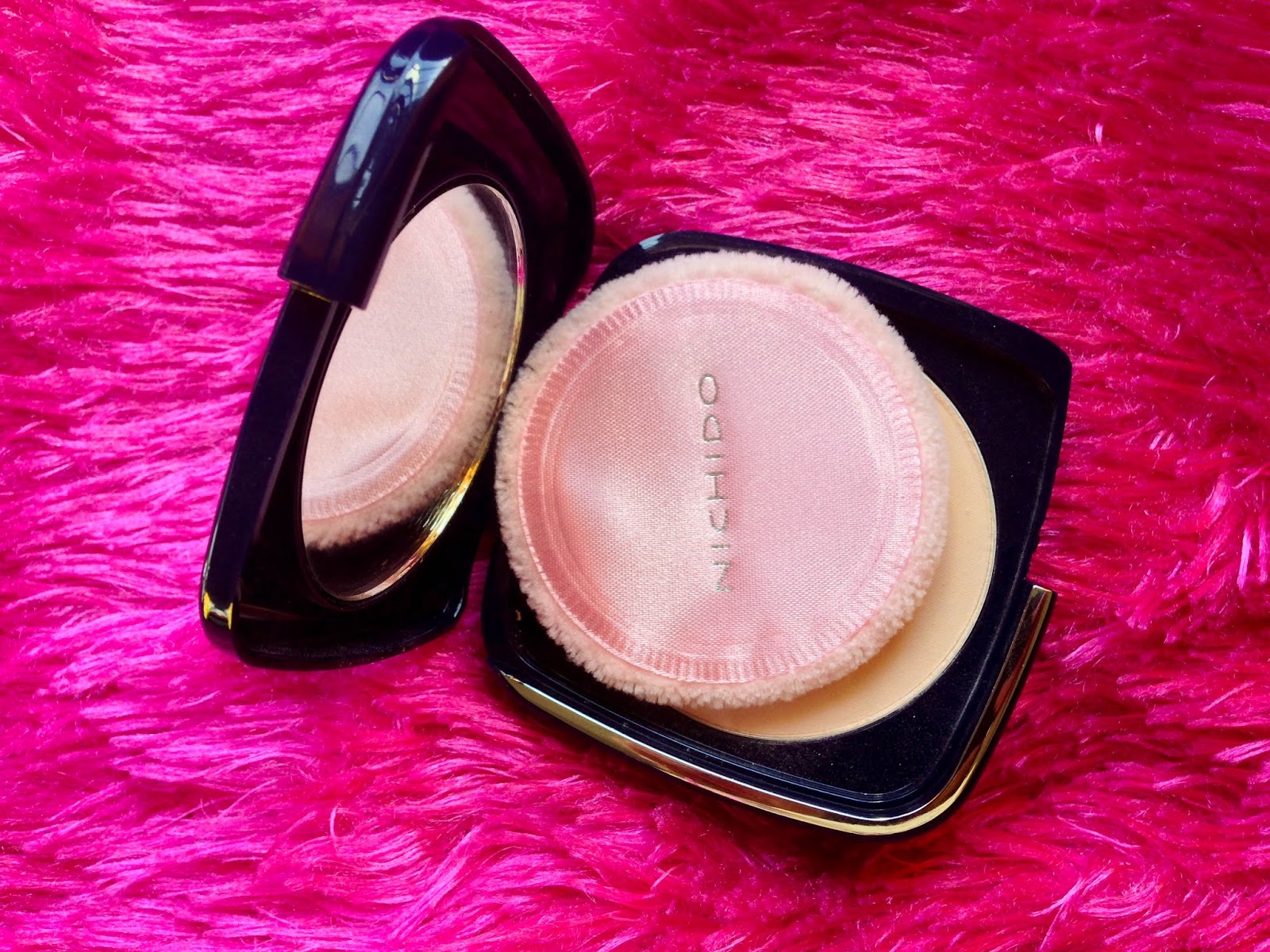 Review: Nichido Press Powder - QUEEN B ♥