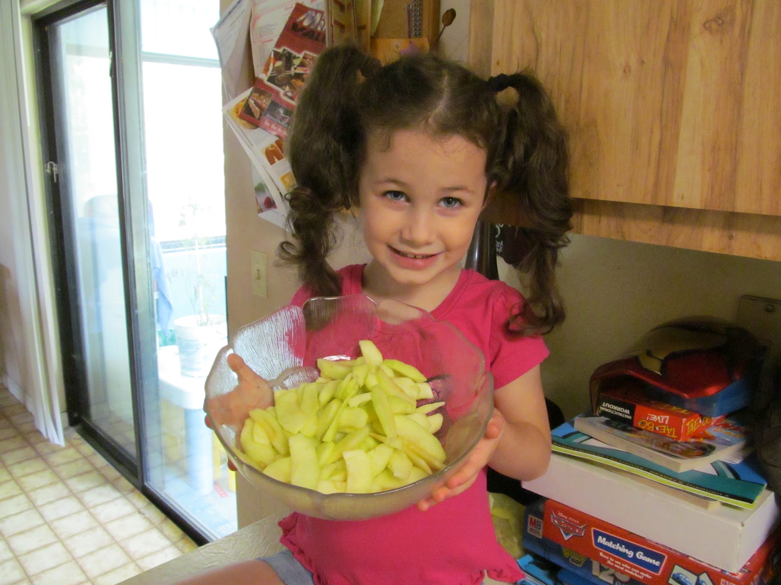 Sable's Saucy Side: #2-Bake-In-Apples Pie