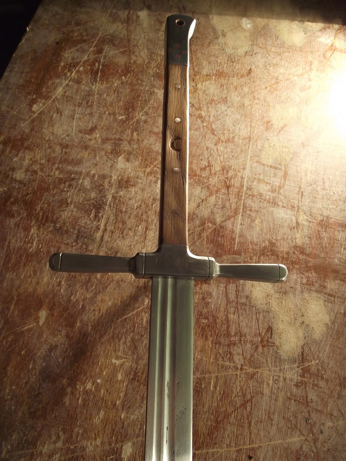 The New Hearth: Grosse Messer