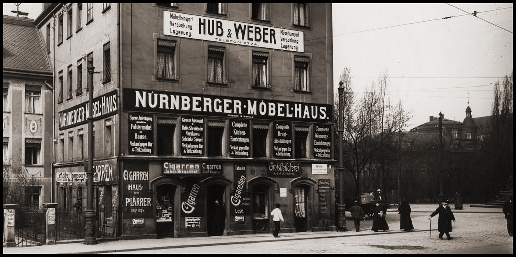 66 Impressive Vintage Photos Capture Street Scenes of Nuremberg ...