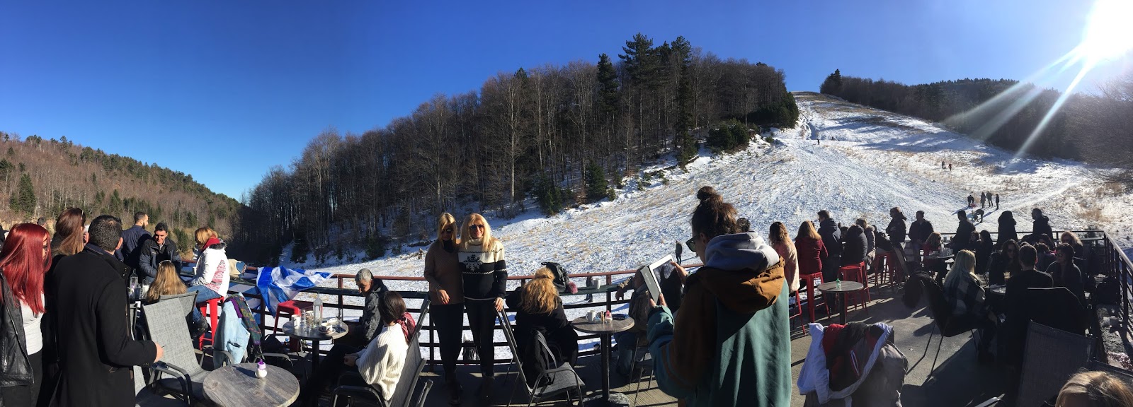 ΛΕΥΤΕΡΙΑ: ΕΛΑΤΟΧΩΡΙ: Καλή Χρονιά από το Elato Chalet!