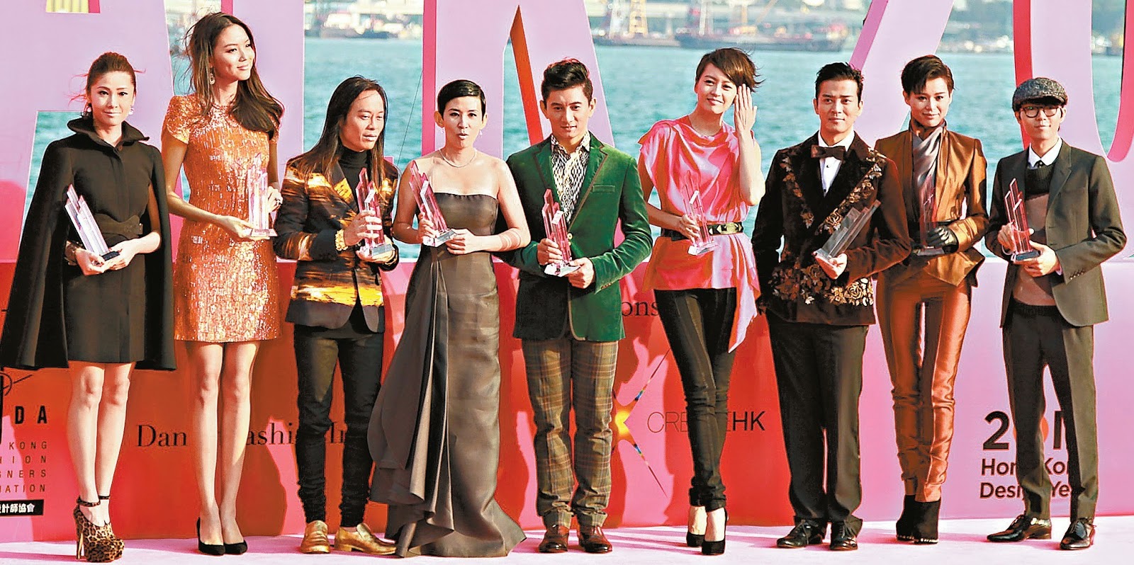 Zilin Zhang 張梓琳 182cm (UPDATED) - Tall Woman - Height Comparison