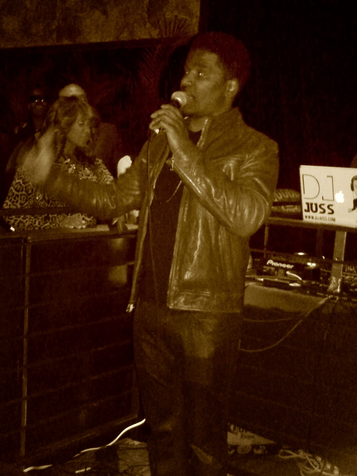 Throwback Thursday: Glenn Lewis - Don't You Forget It {Live Performance ...