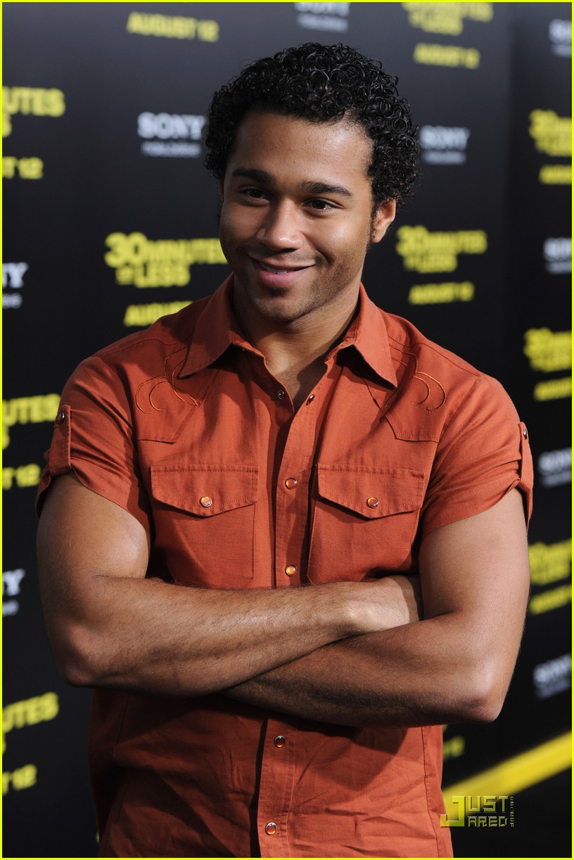 High School Musical 4ever: Corbin Bleu na ante-estreia do filme "30 ...