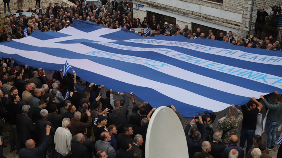 ΑΙΩΝΙΑ ΕΛΛΗΝΙΚΗ ΠΙΣΤΗ: ΤΗ ΣΗΜΑΙΑ ΣΥΜΒΟΛΟ ΤΟΥ ΚΑΤΣΙΦΑ ΨΑΧΝΟΥΝ ΝΑ ...