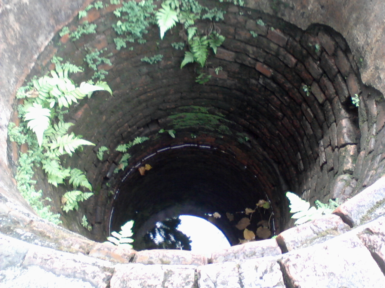 Wisata Sejarah "Sumur Tua di Pulau Batam"