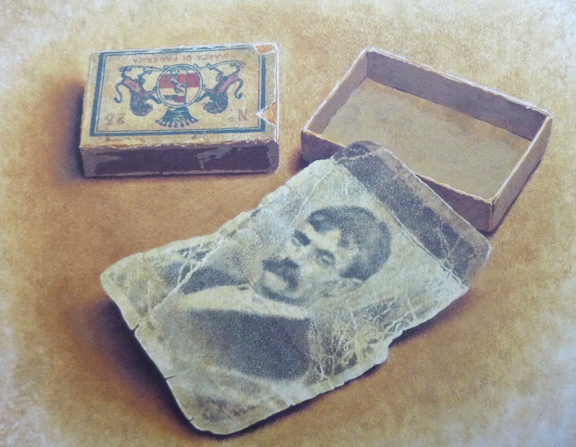 Light and Shade: The Matchbox Diary