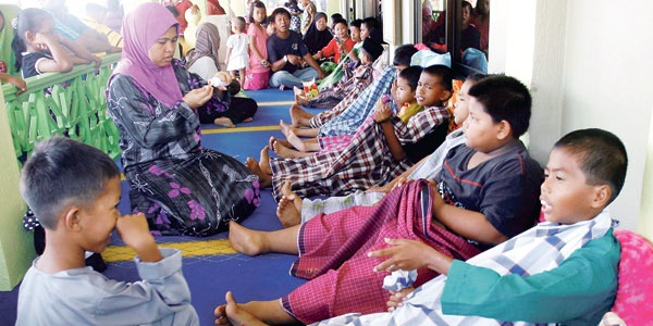 Gambar Doktor Sunat Paling Cantik Di Dunia - Malay Viral