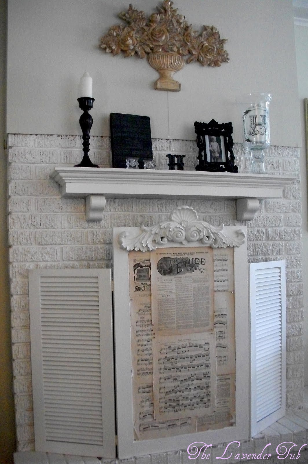 The Lavender Tub: Classy Fireplace Screen