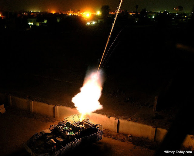 Defensa y Armas: Portamortero de 120 mm M1129 Stryker (USA)