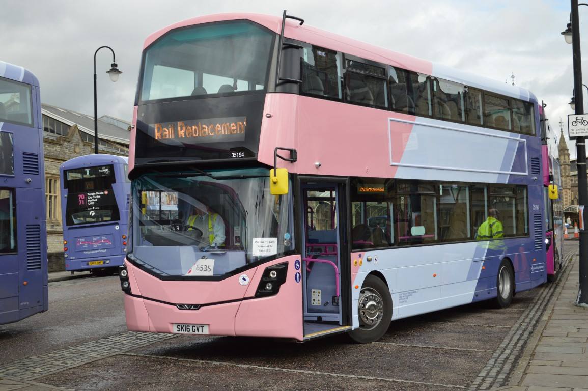 East Norfolk (& East Suffolk) Bus Blog: New Norwich Streetdecks out on loan
