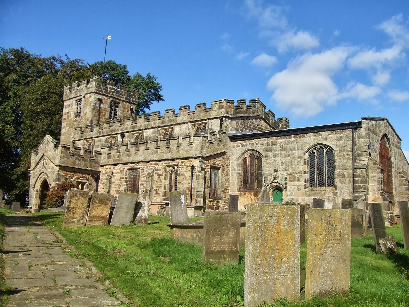 Wandering Ash: W/C 21st September 2013 - Codnor Castle & Wingfield Manor
