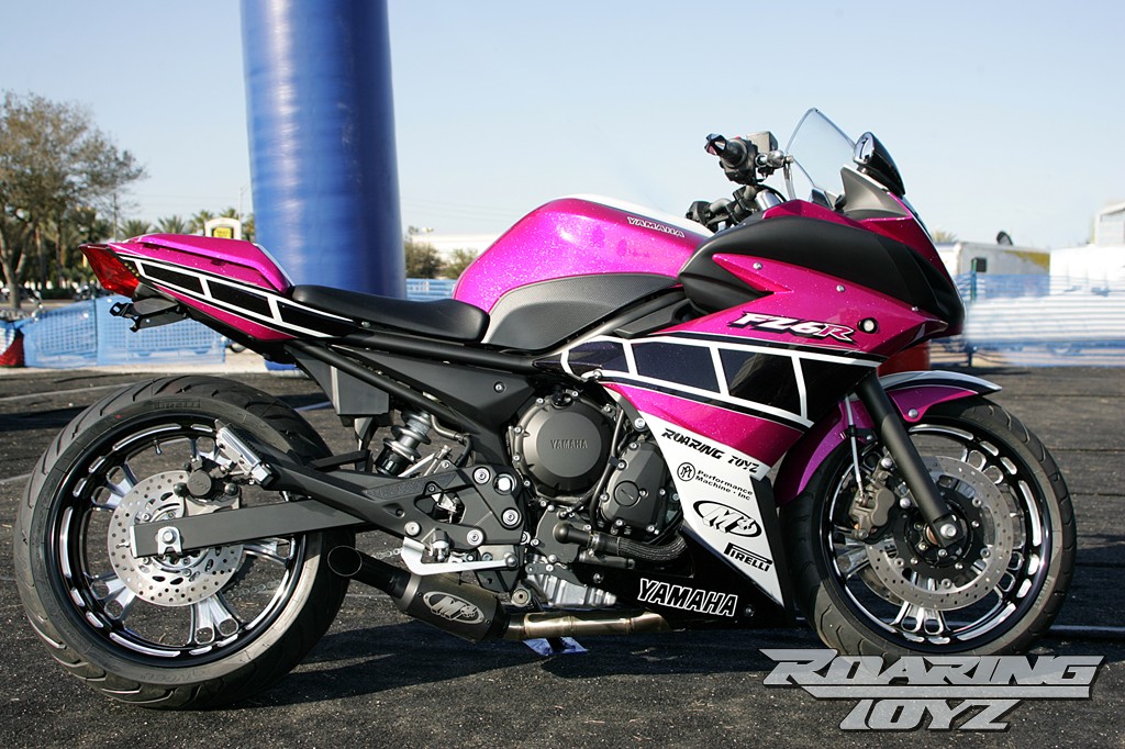 Racing Cafè: Yamaha FZ6R (XJ6 Diversion) by Roaring Toyz
