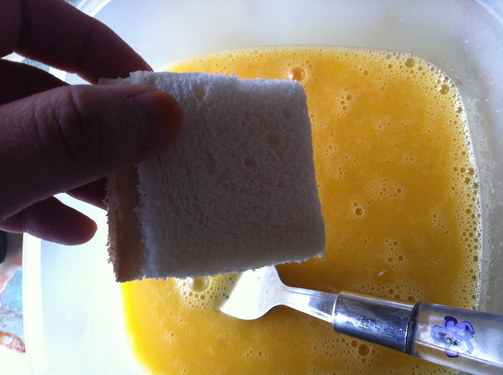 SWEET V@NiLL@: Resipi Roti Telur Inti Melt Cheese.. urmmm.. YUMMy2