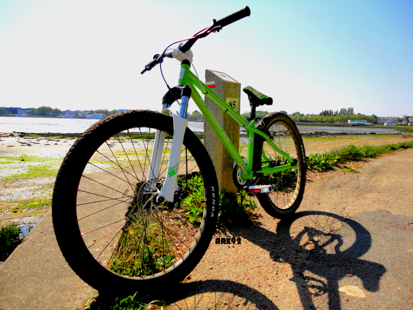 Alex-B Photographie: VTT Dirt au bord de la mer.