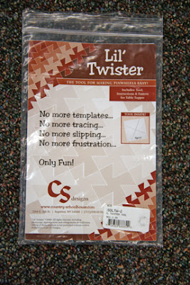 the Tuesday Quilt Club: Inspiration: How to use the Twister Tool