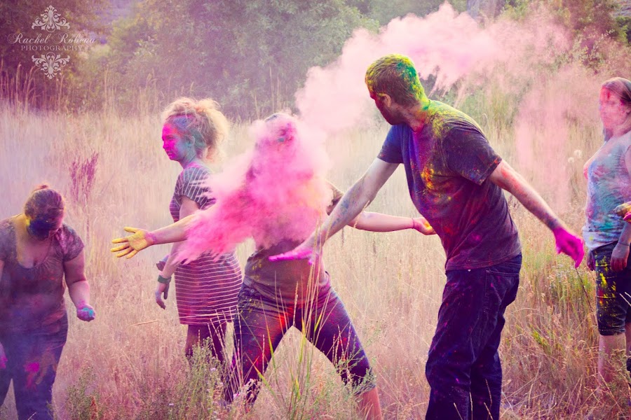 Rachel Robena Photography: Holi Powder War {blast from the past}