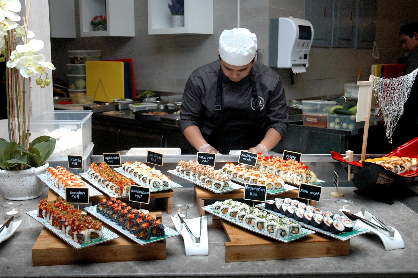 DUDE FOR FOOD: #aNIUexperience: NIU by Vikings Opens at The Podium