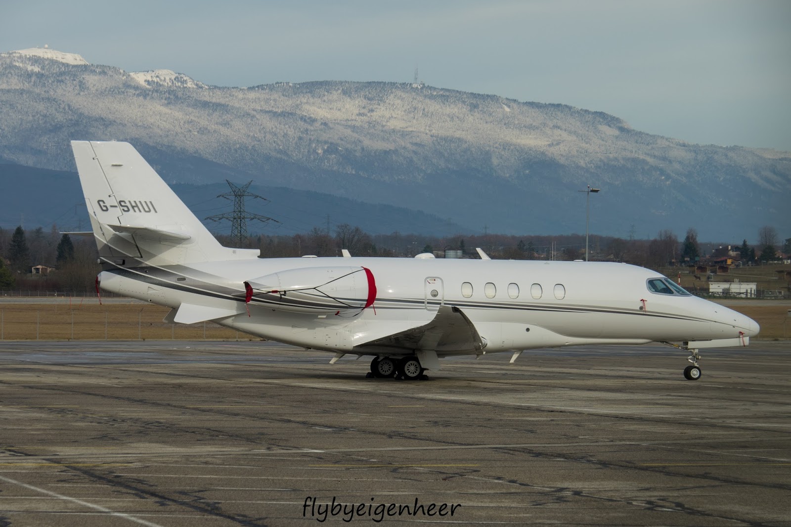FLUGZEUGE Privatjets etc: G-SHUI Cessna 680 Citation Latitude C68A > EDC