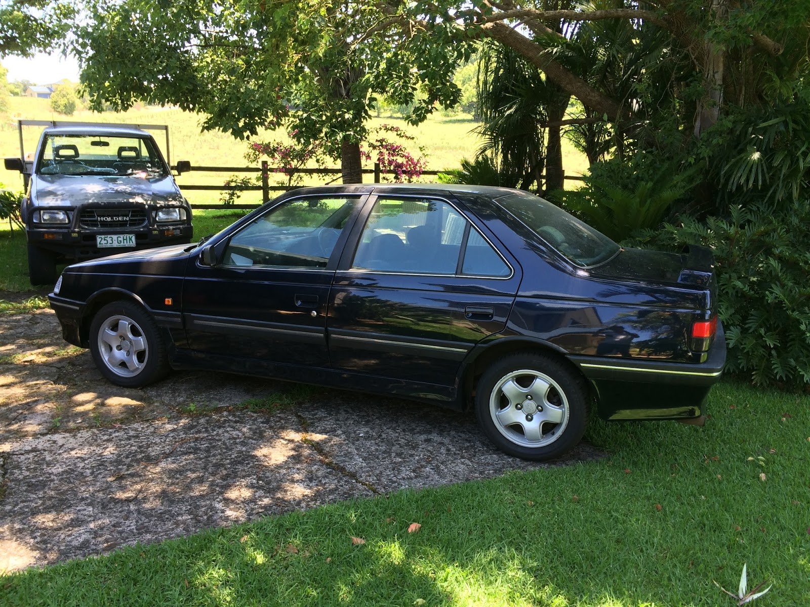 The Gearbox: Car news, Reviews and Advice: New Project: Peugeot 405 Mi16