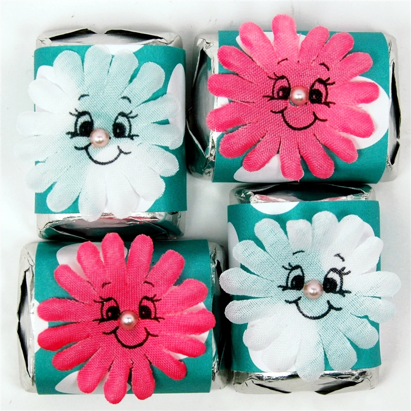 Capadia Designs: Flowers with Faces