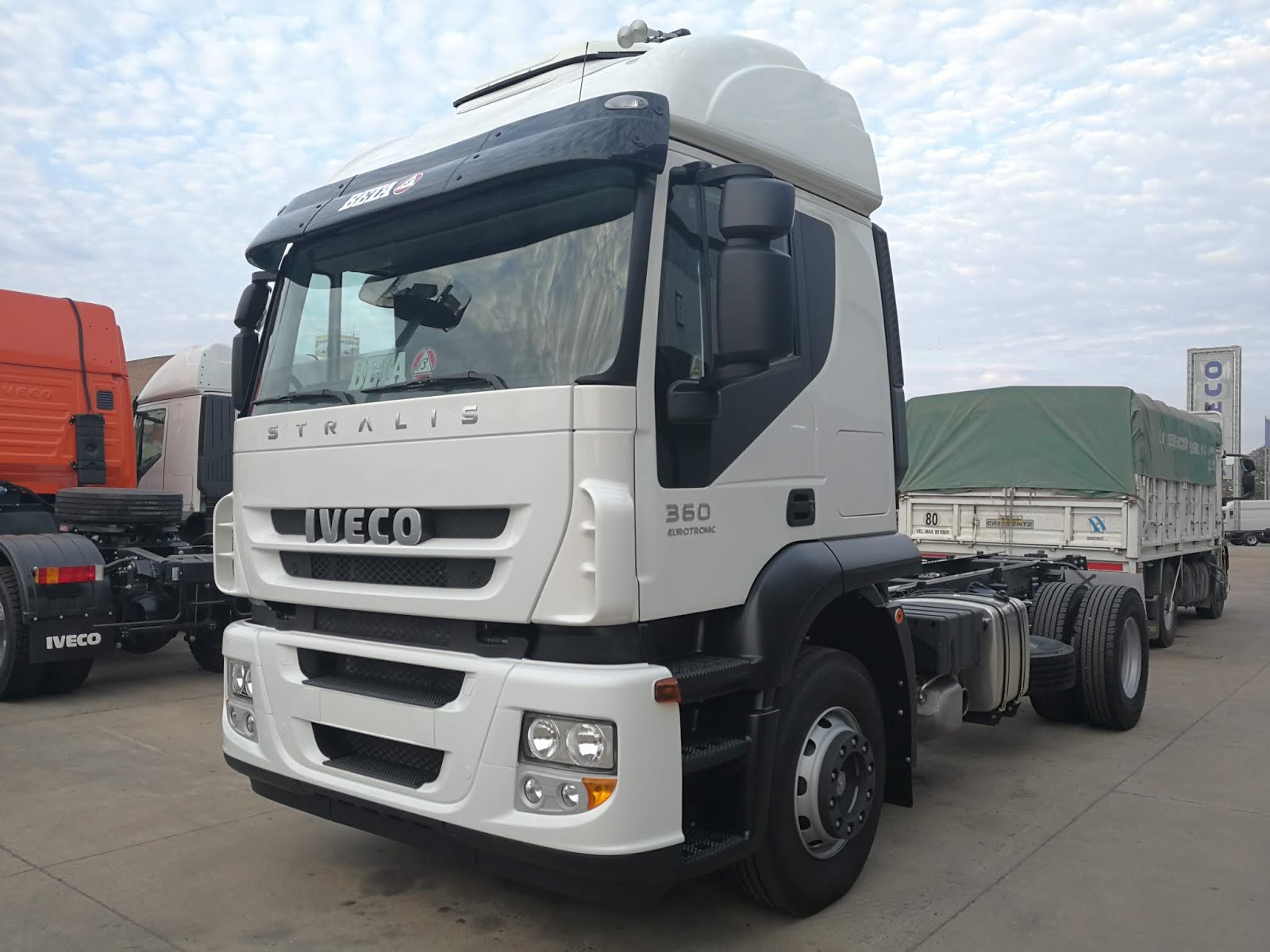 DIECIOCHO RUEDAS: IVECO LÍDER DEL MERCADO DE CAMIONES DE MAS DE 16 TN ...