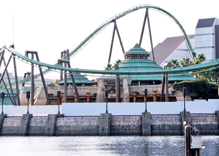 NewsPlusNotes: The Flying Dinosaur Coaster Nearly Complete at Universal ...