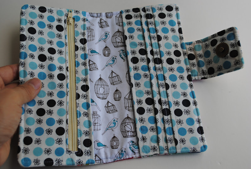 1/4" mark: Hexagon Patchwork Wallet