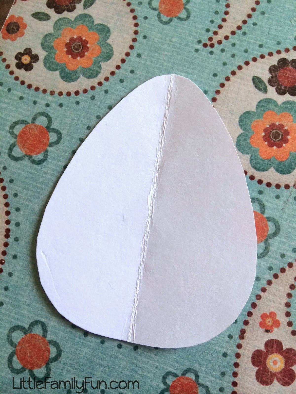 Little Family Fun: Easter Egg Patterns!