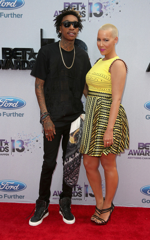 B~Wood Chronicles . . .: Bet Awards 13' Red Carpet