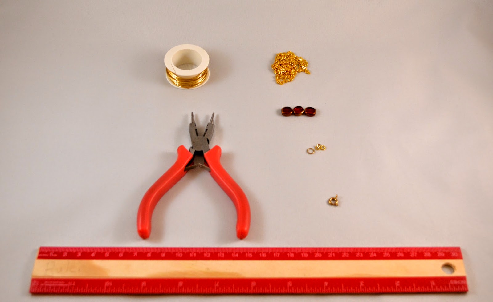 For this DIY, you will need: