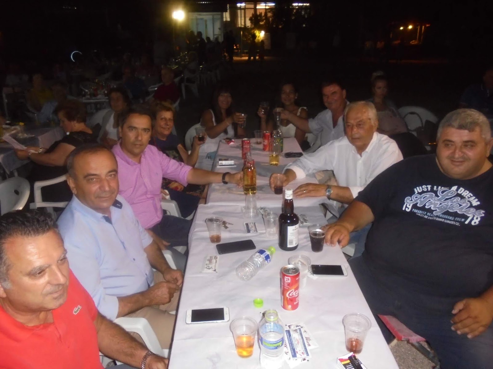 ΛΕΥΤΕΡΙΑ: ΠΟΛΥΣ ΚΟΣΜΟΣ ΣΤΟ ΑΝΤΑΜΩΜΑ ΤΗΣ ΧΡΑΝΗΣ (ΦΩΤΟ)