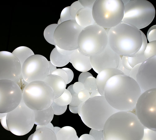 *Party Accessories*: Balloon lights