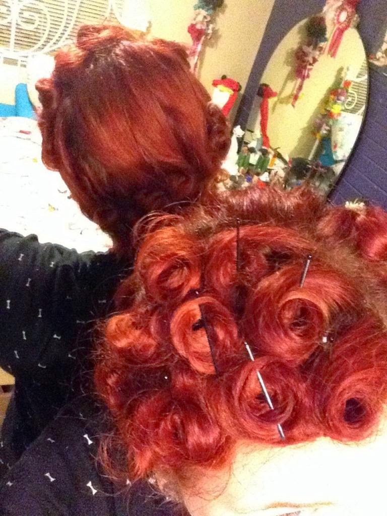 Miss Lixxie Lou: Sculpture Pin curl tool Review - Part 1