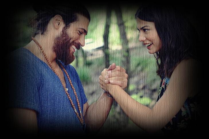 Povestea cuplului de actori CAN YAMAN si DEMET OZDEMIR vedetele ...