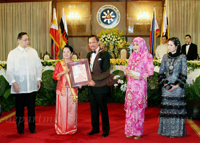 Philippine Diplomatic Visits: Philippines ~ Brunei 2009