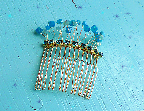 How to Make Wire Wrapped Hair Comb Jewelry Tutorials / The Beading Gem