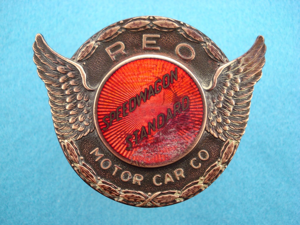 American Auto Emblems: REO TRUCK