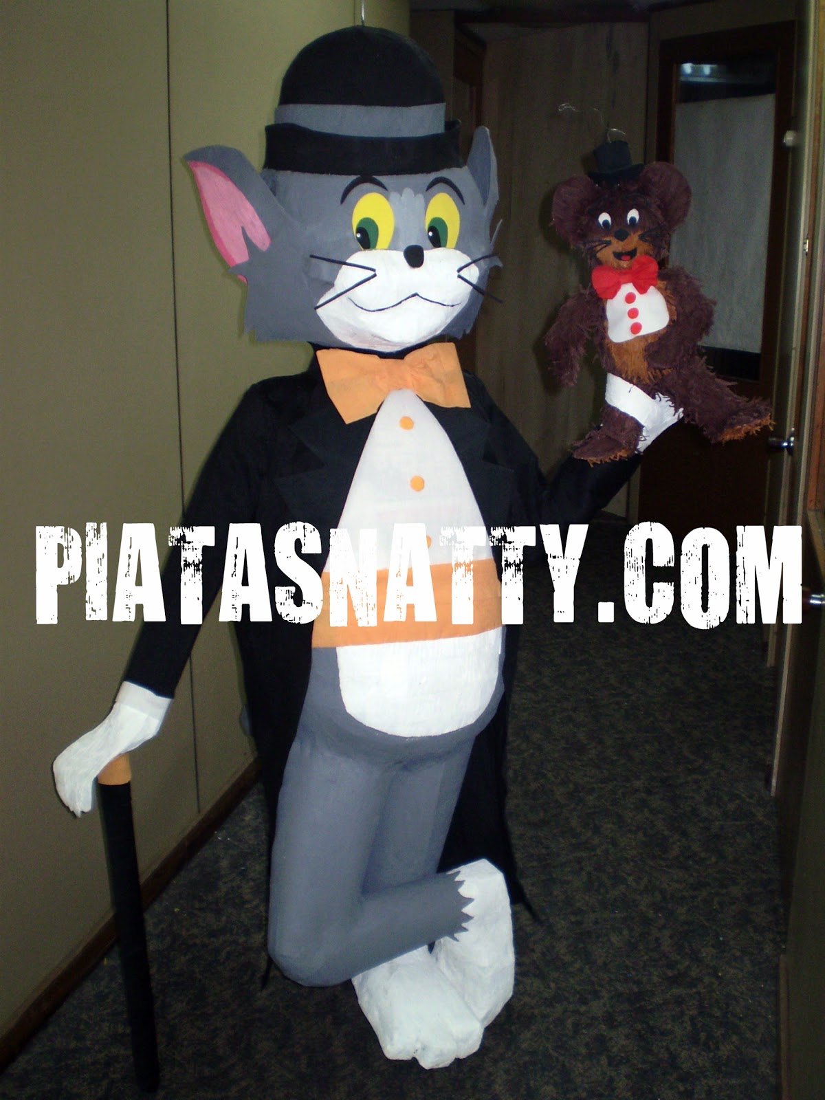 PIÑATAS PERSONALIZADAS : PIÑATA DE TOM