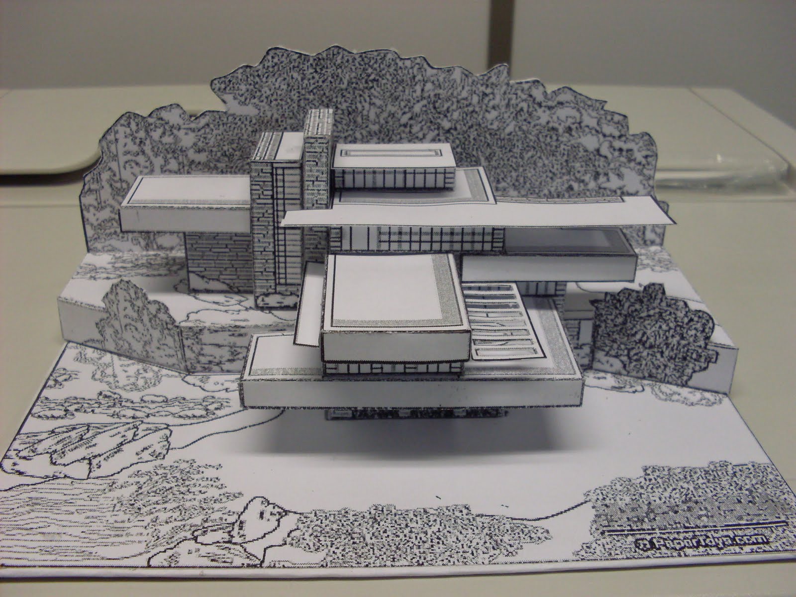 BLOG DO VÉIO ARTE EM PAPEL - PAPER MODEL E PAPER CRAFT: Arquiteto Frank ...