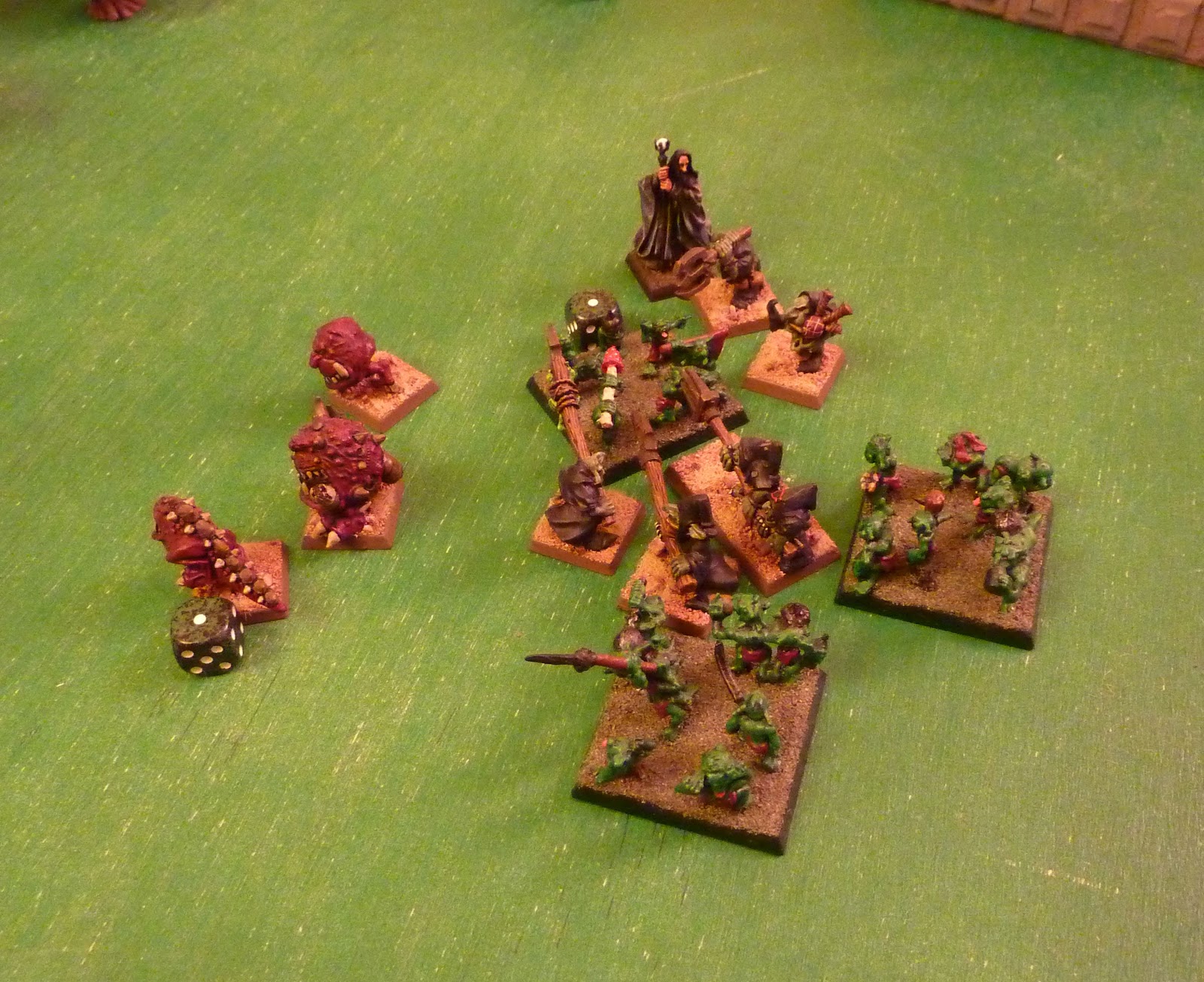 The WoffBoot Chronicles: Hoppity Goes to Town: Moonclan Grots vs Chaos ...
