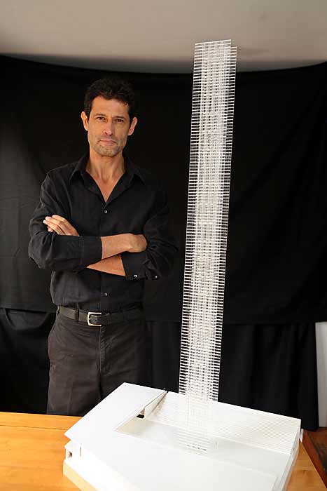 OTRO: habló el arquitecto