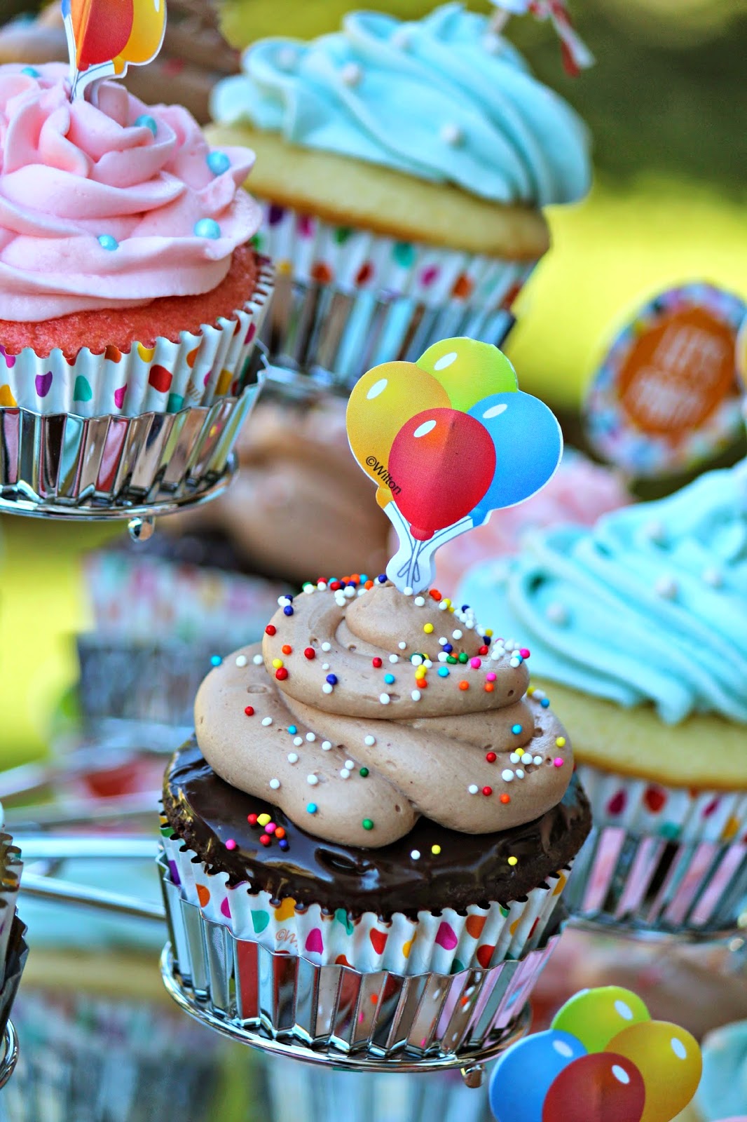 The Red Apron: UP Movie Themed party