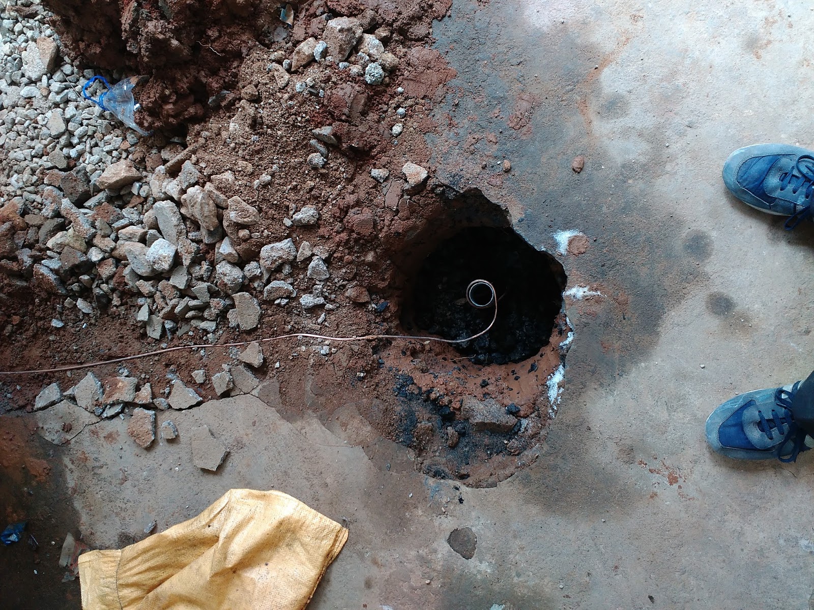 SustainableEveryDay: DIY grounding the hybrid PV inverter system