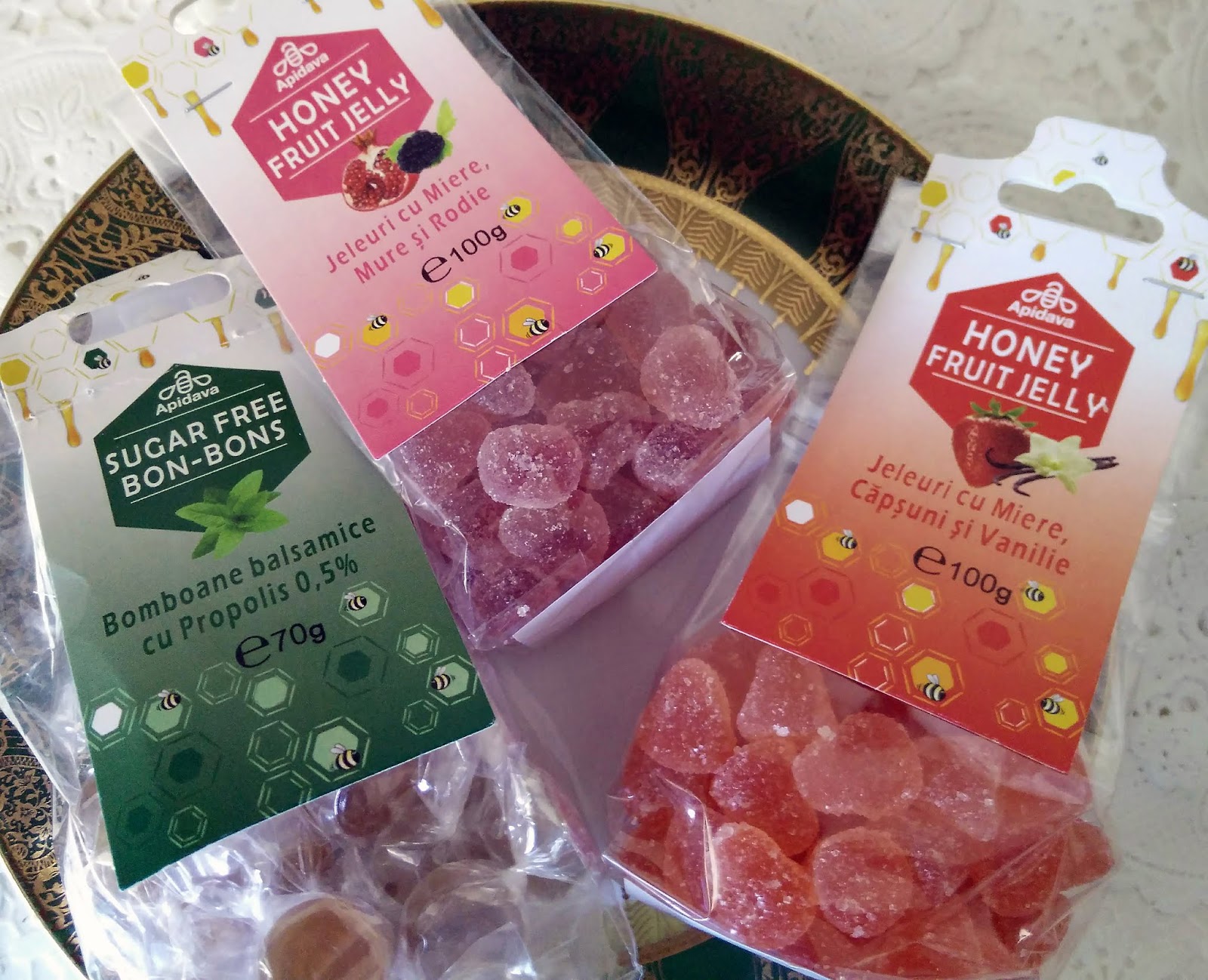 Daniele: Jeleuri fructate cu miere si bomboane cu propolis – Apidava